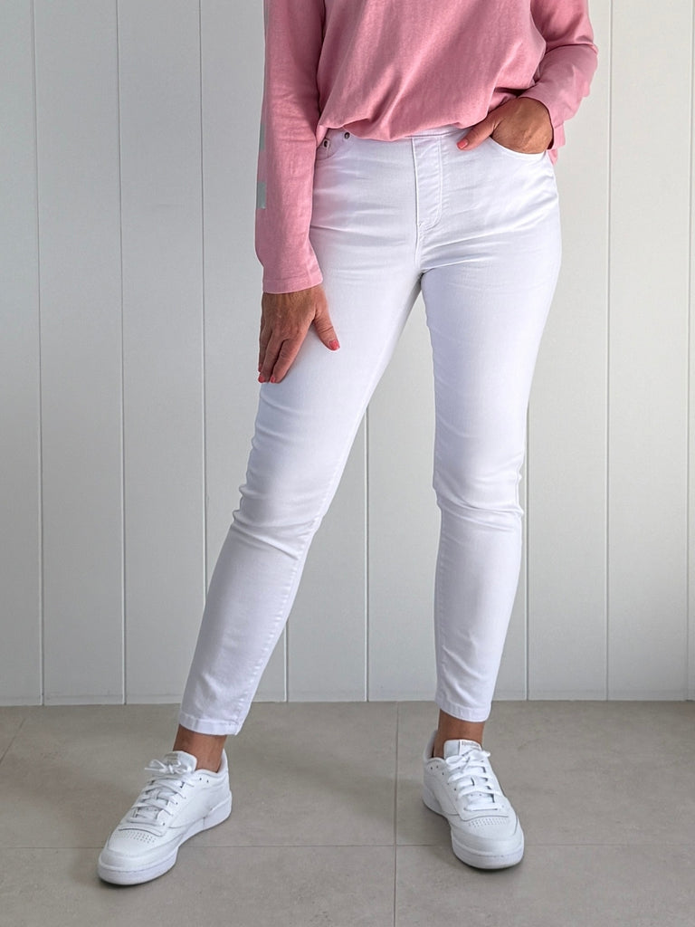 Chicago Slim Leg Jean - White – Threadz