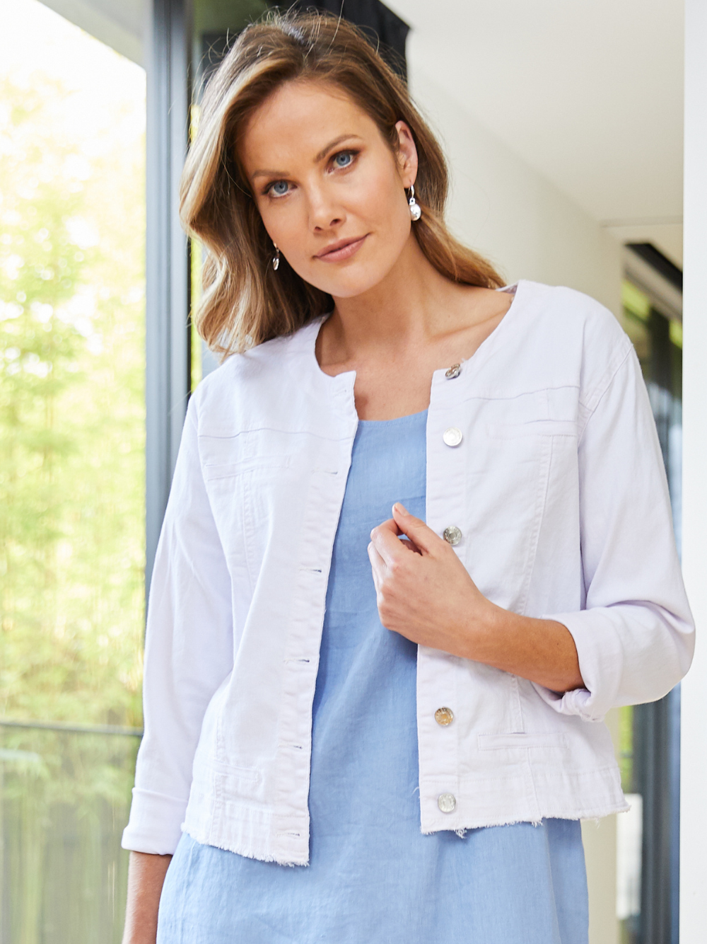 Collarless Denim Jacket - White – Threadz